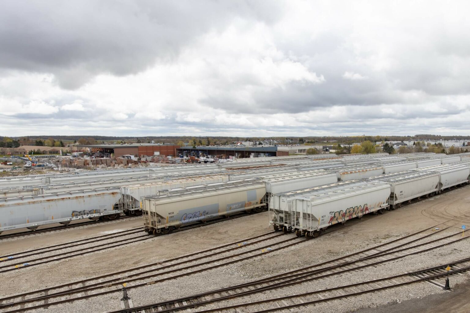 Yard Loaders | PDI Bulk